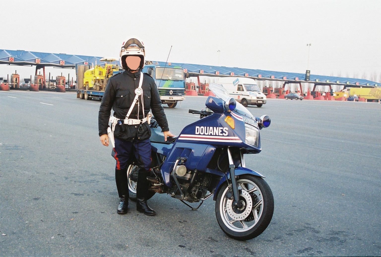 L’uniforme des douaniers motocyclistes – Association pour l’Histoire de ...