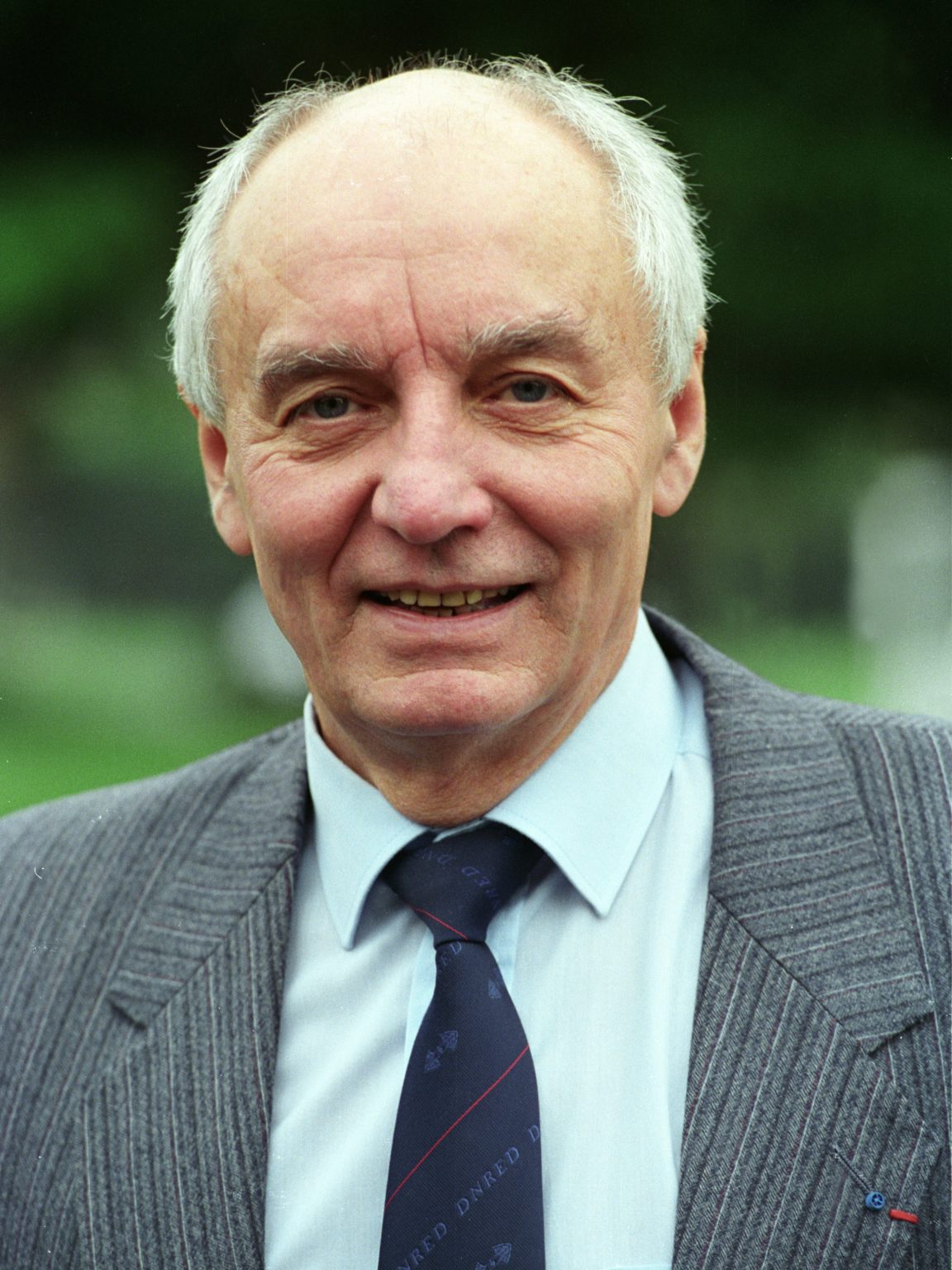 1988: de la DNED à la DNRED avec J.H. Hoguet – Association pour l ...